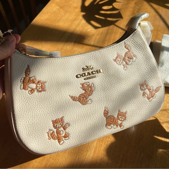 Coach | Bags | Nwt Coach Teri Shoulder Bag With Dancing Kitten Print ...